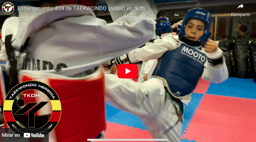 Entrenamiento de Taekwondo con niños en TKDH